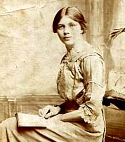 Gwen and Other Names – Thorne Moore